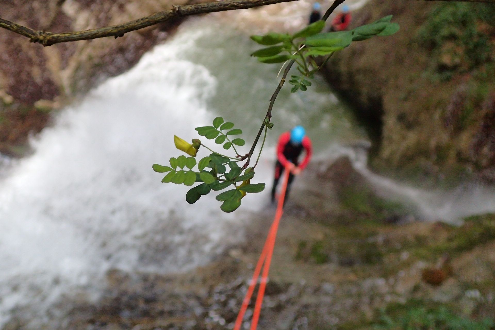 Canyoning : le rappel débrayable - Monté Médio